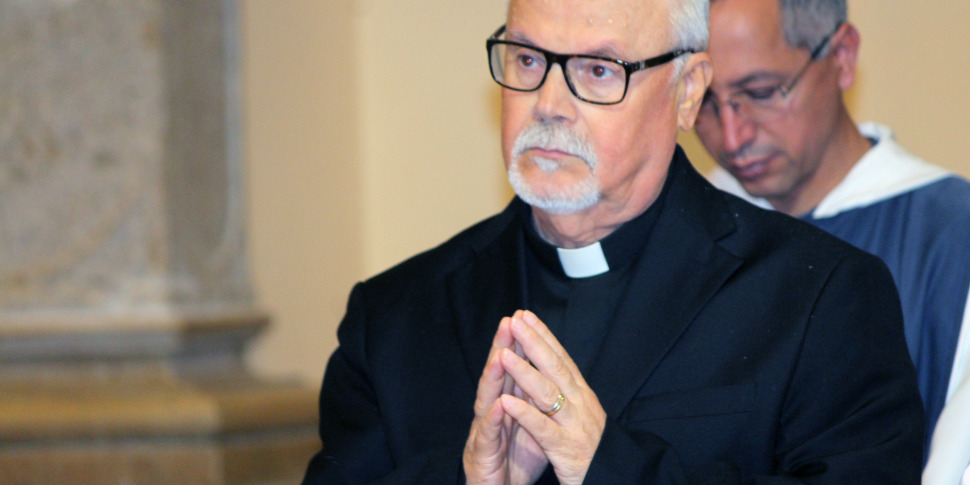 Padre, nonno e sacerdote: la storia del catanzarese Nicola Pacetta ...