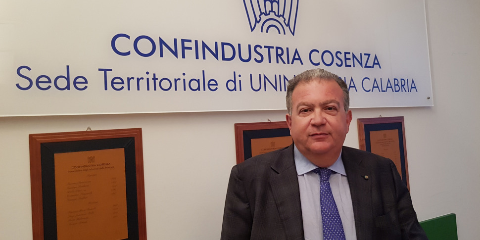 Cosenza, Comuni inadempienti e i ministeri bloccano l’erogazione di ...