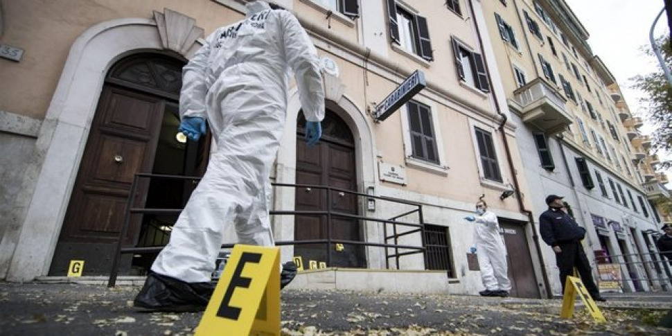 Cellula anarchica a Roma responsabile di attentati: sette arresti, c'è ... Cellula anarchica a Roma responsabile di attentati: sette arresti, c'è ...
