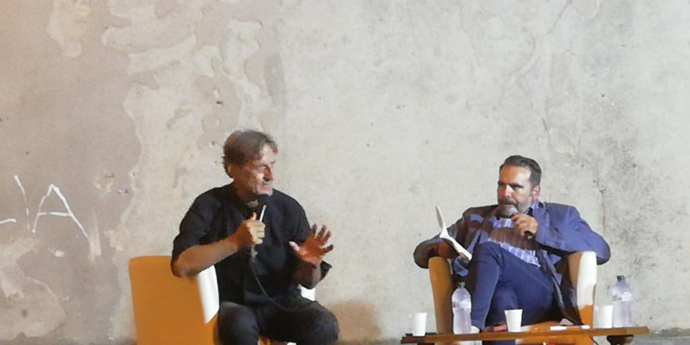 San Nicola, legalità e riscatto: le parole dell'ex parroco di Scampia ...