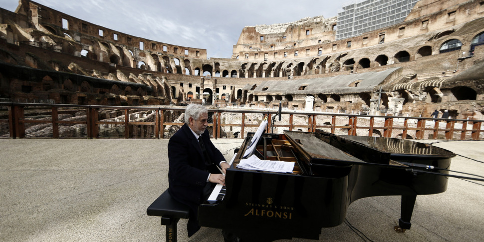 Apertura del Colosseo: le prove del concerto di riapertura - Gazzetta ...