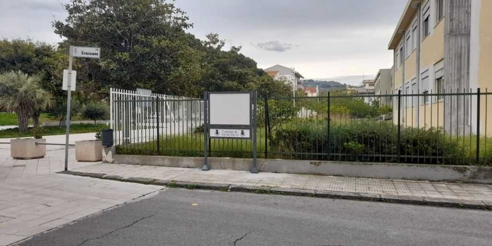 Manifesti funebri "selvaggi", il sindaco di Venetico dà il format ai ...