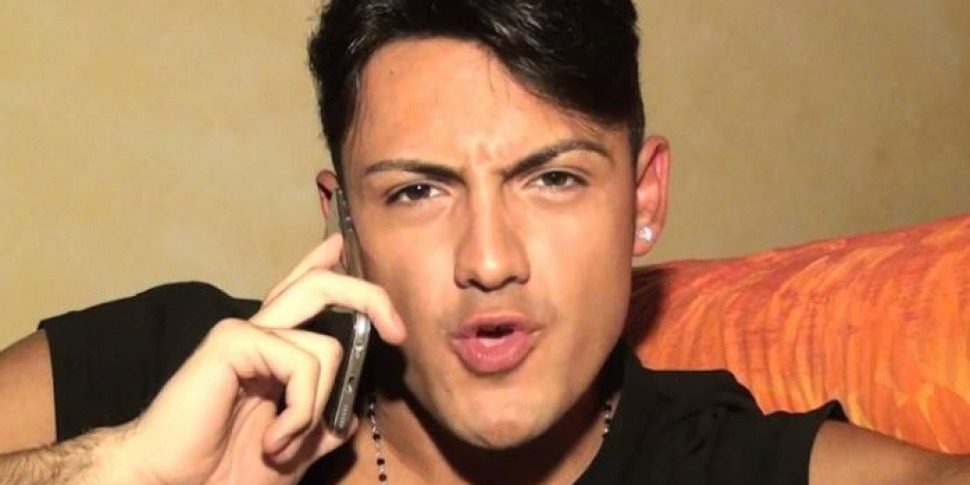Questore Di Palermo A Neomelodico Daniele De Martino Stop A Vicinanza