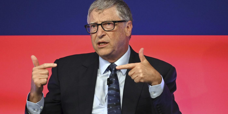 Intelligenza artificiale, Bill Gates a Roma: incontro con Giorgia ...