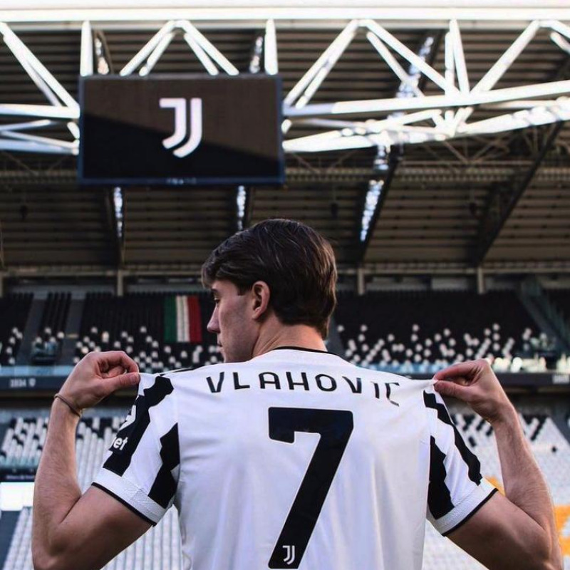 Vlahovic Alla Juve Bufera Sulla Quarantena Del Serbo Da Firenze
