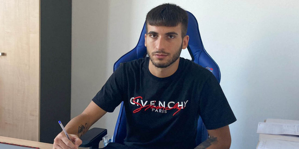 Cosenza, firma il portiere Alessandro Lai: accordo triennale - Gazzetta ...