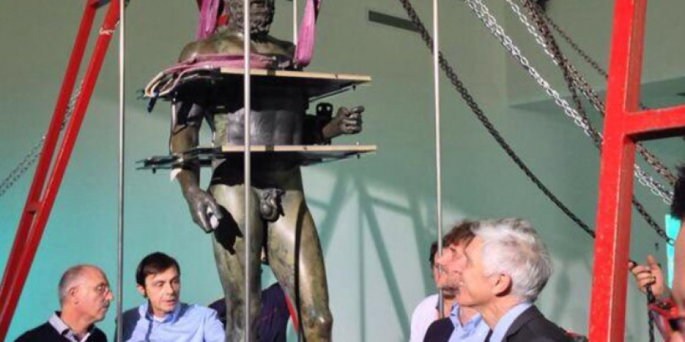 Bronzi, «Patrimonio di tutti». Parla Bray, ministro della Cultura all ...