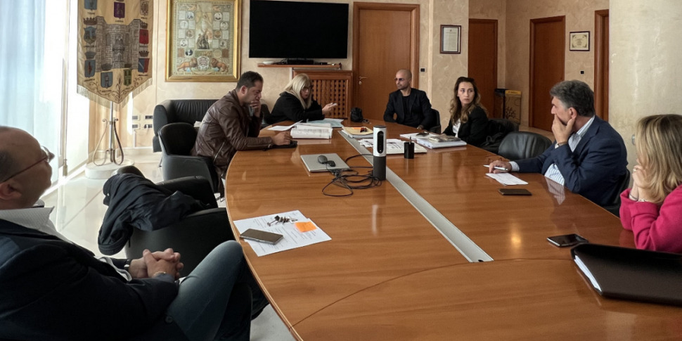 Vallone Tittadegna come una discarica, il sindaco incontra l ...