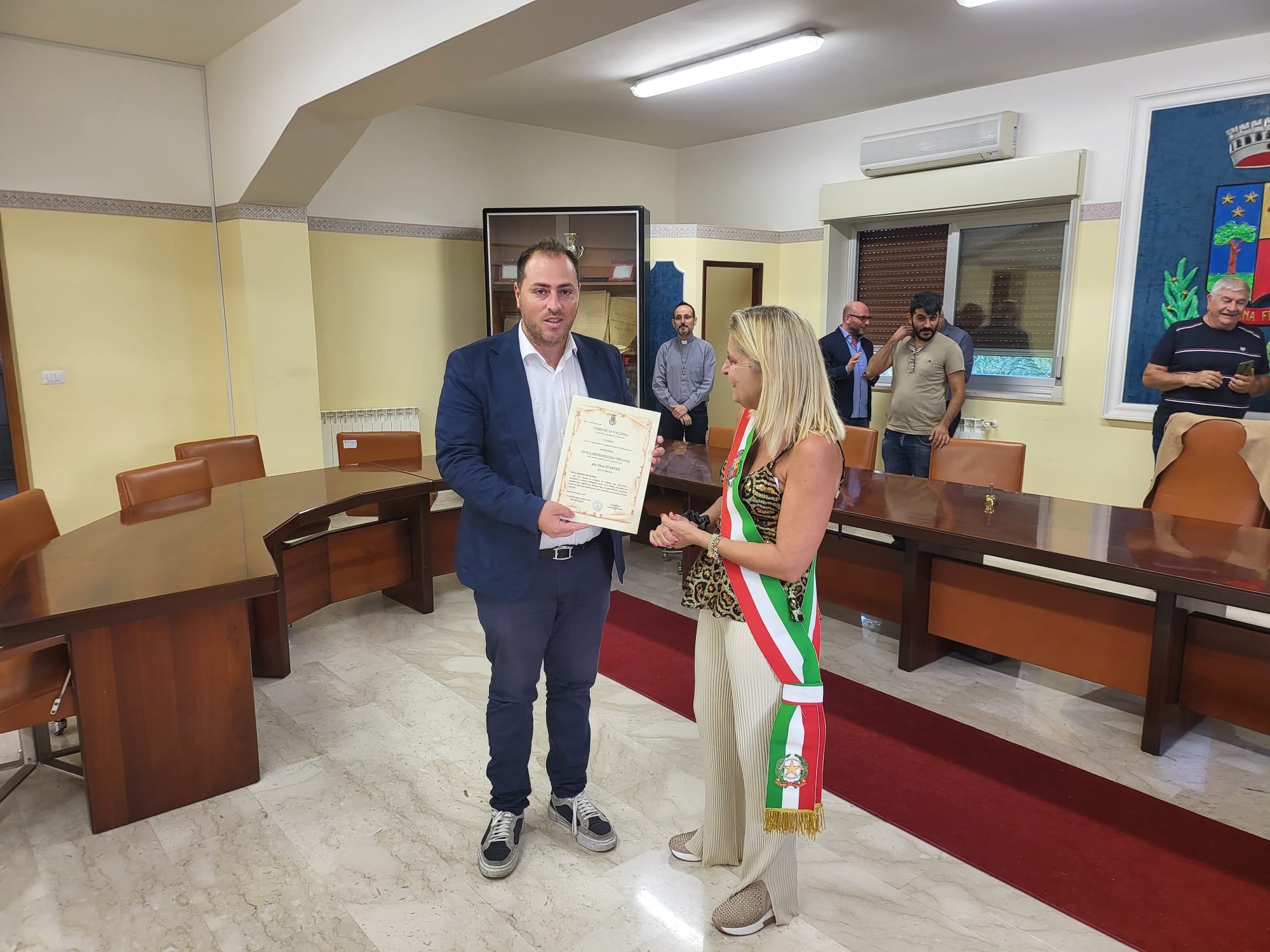 Valdina, ecco le civiche benemerenze. Omaggio al valore della ...