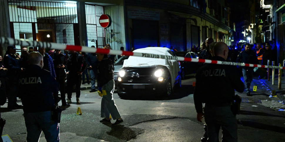 Napoli: freddato in auto Pasquale Angellotti, boss del quartiere di ...