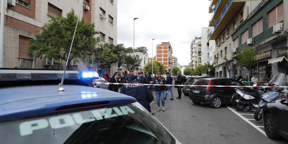 Camorra: arrestati a Napoli i vertici del clan egemone dei Mazzarella ...
