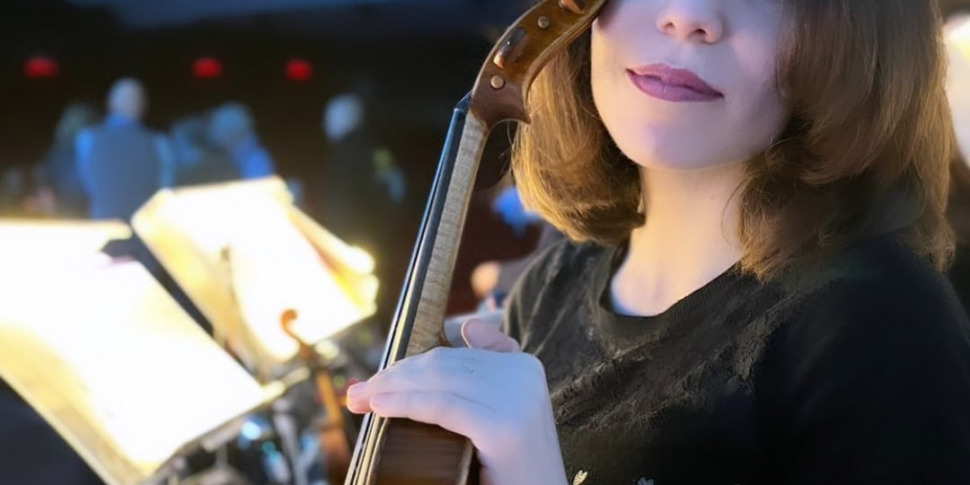 Sharon Scalera e la sua viola: un'altra messinese nell'orchestra del ...