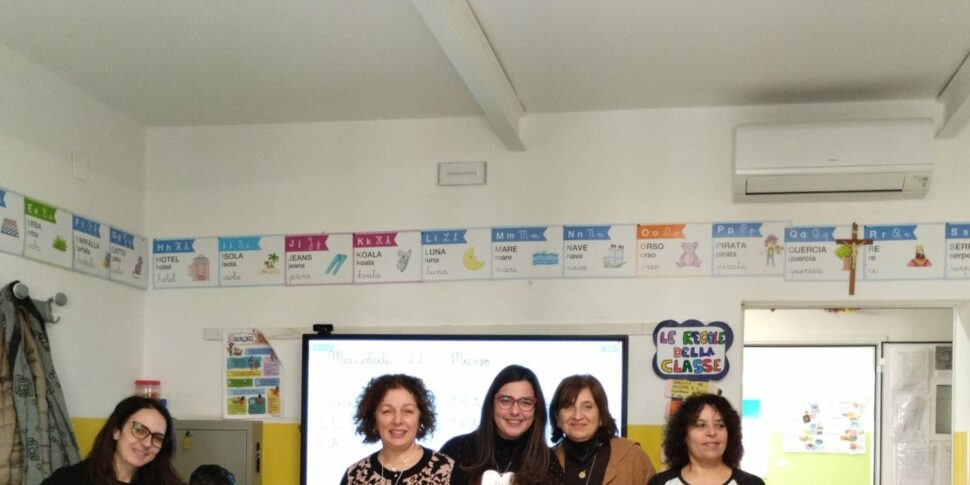 Soveria Simeri, gli alunni della scuola primaria celebrano un ...