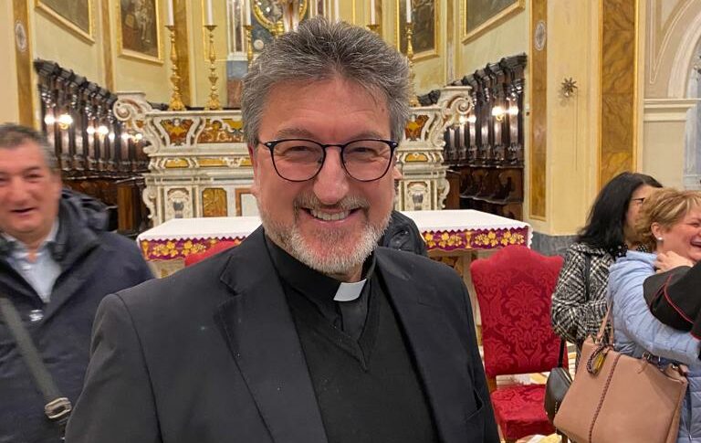 Cassano, don Vincenzo Calvosa nominato vescovo di Vallo della Lucania ...
