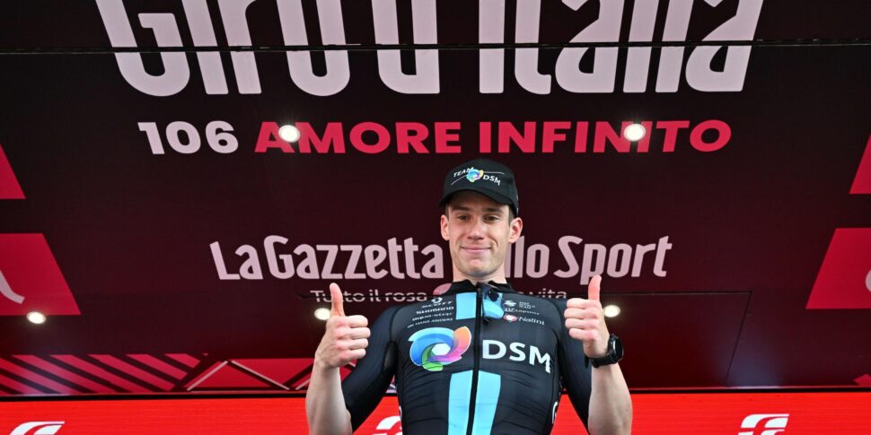 Giro d'Italia, Dainese vince a Caorle. Thomas ancora in rosa - Gazzetta ...
