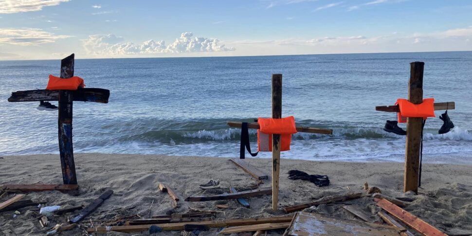 Strage di Cutro, cominciata l'udienza preliminare per sei militari ...