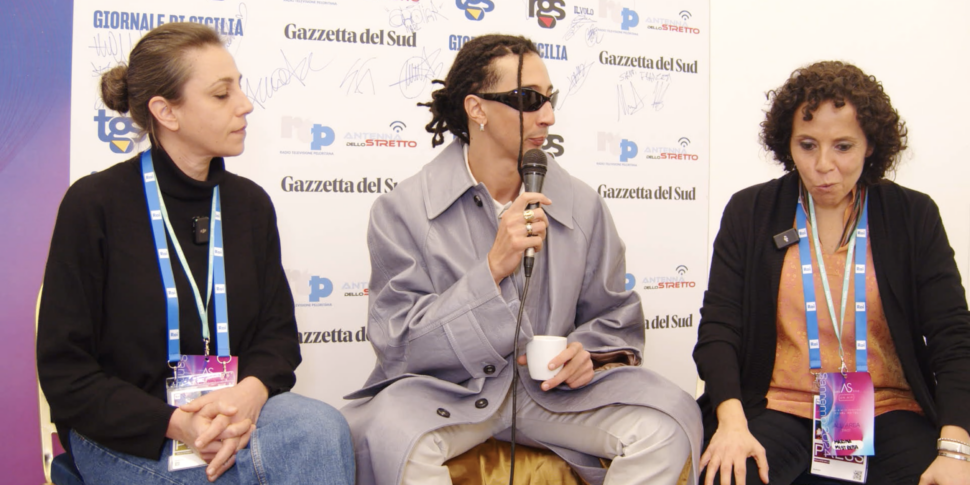 Sanremo 2024: Ghali arriva da un altro pianeta per cantare "Casa mia ...