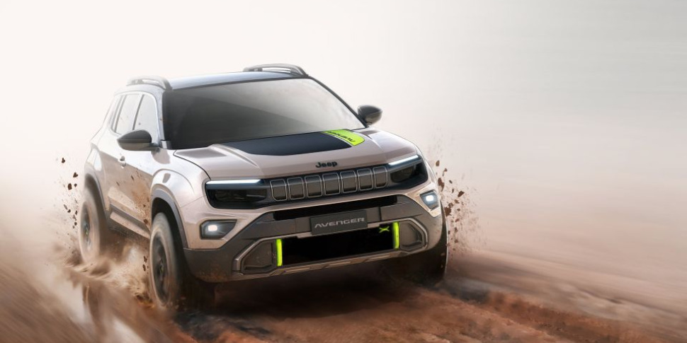 Arriva nuova Jeep Avenger 4xe con innovativa tecnologia ibrida ...