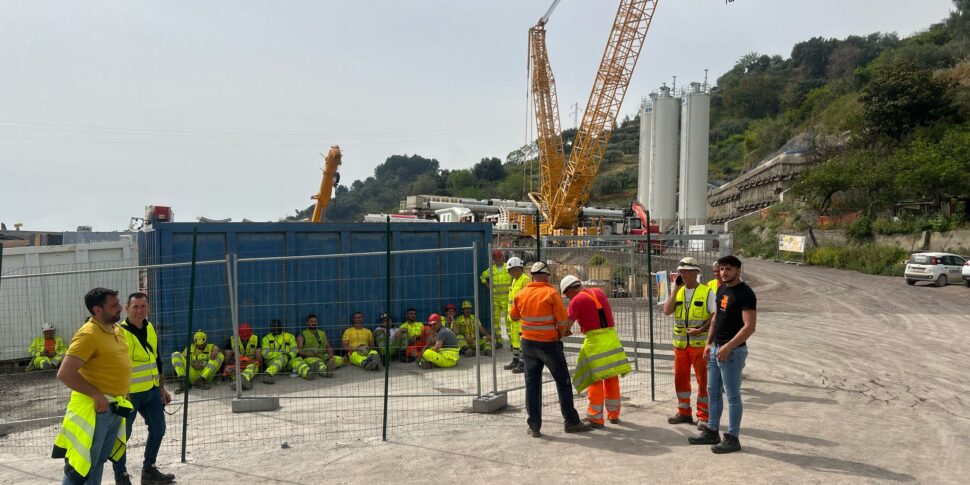 Nizza, sciopero dei lavoratori impiegati nel cantiere per il raddoppio ...