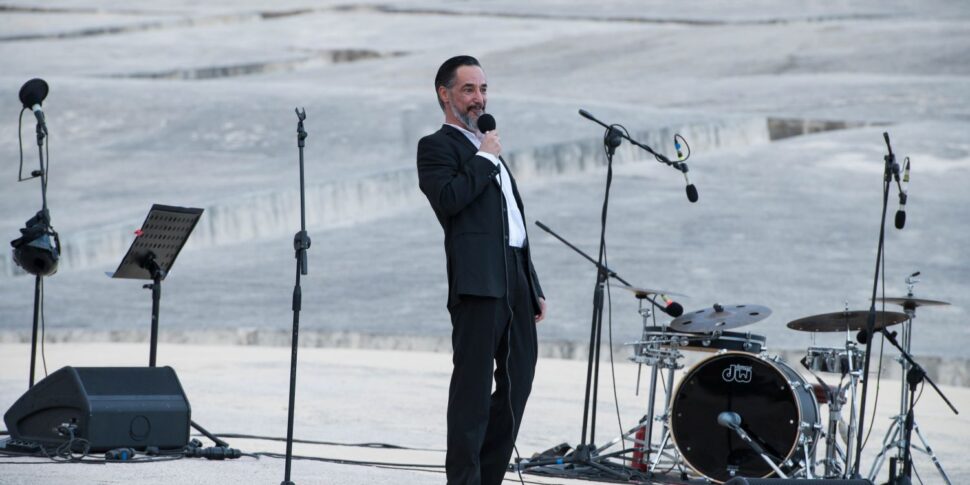 Orestiadi di Gibellina: la forza delle parole di Claudio Fava e Peppino ...