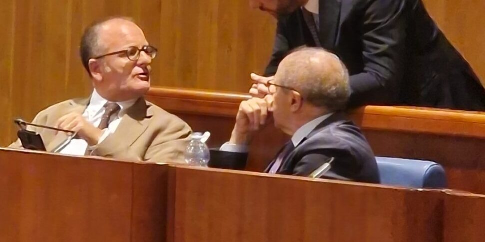 Pd, a Cosenza patto di ferro tra Lettieri e i consiglieri Bevacqua e ...