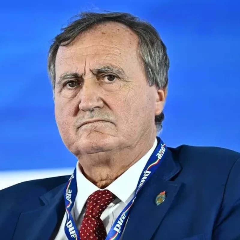 Venezia, indagato il sindaco Brugnaro. Arrestato l'assessore comunale ...