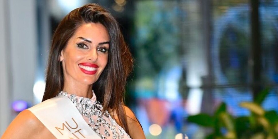 L'eoliana Giulia Ristuccia alle finali di Miss Universe Italy ...