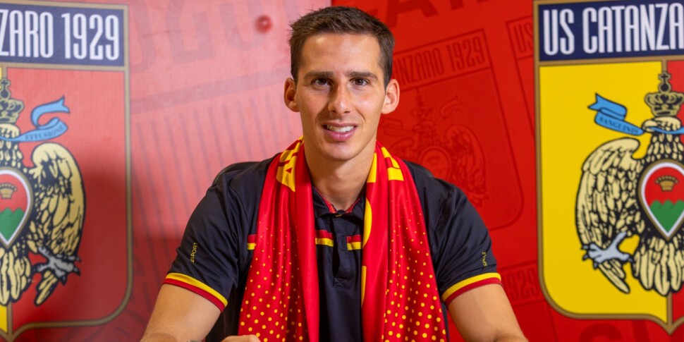 Catanzaro, Tommaso Cassandro è un nuovo calciatore delle Aquile ...