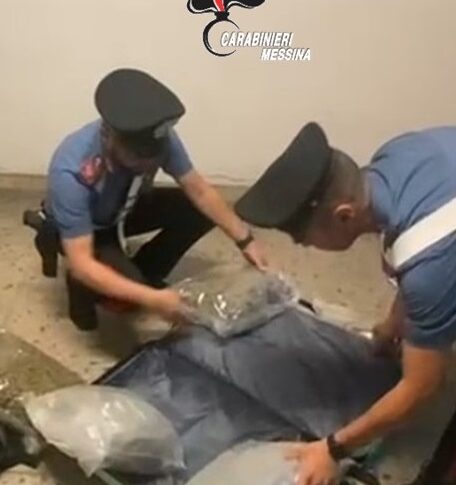 Spaccio di droga a Messina, blitz dei carabinieri: 33enne trovato con 7 chili di droga e ...