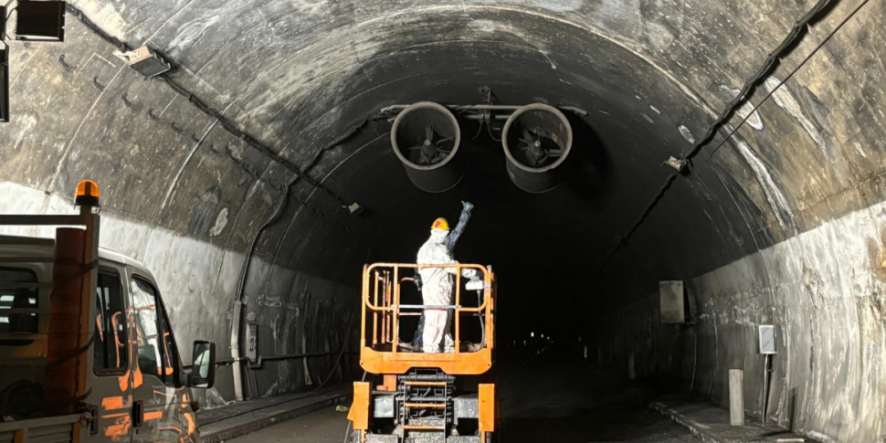Il ripristino della galleria Calavá, senso unico alternato a fasce ...