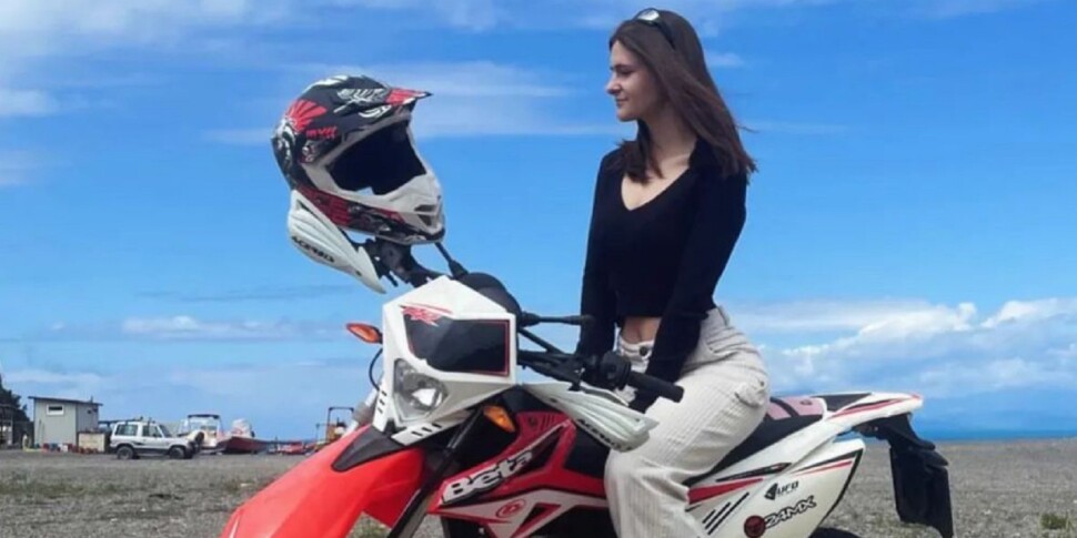 Praia a Mare, indagini serrate per far luce sulla morte della 17enne ...