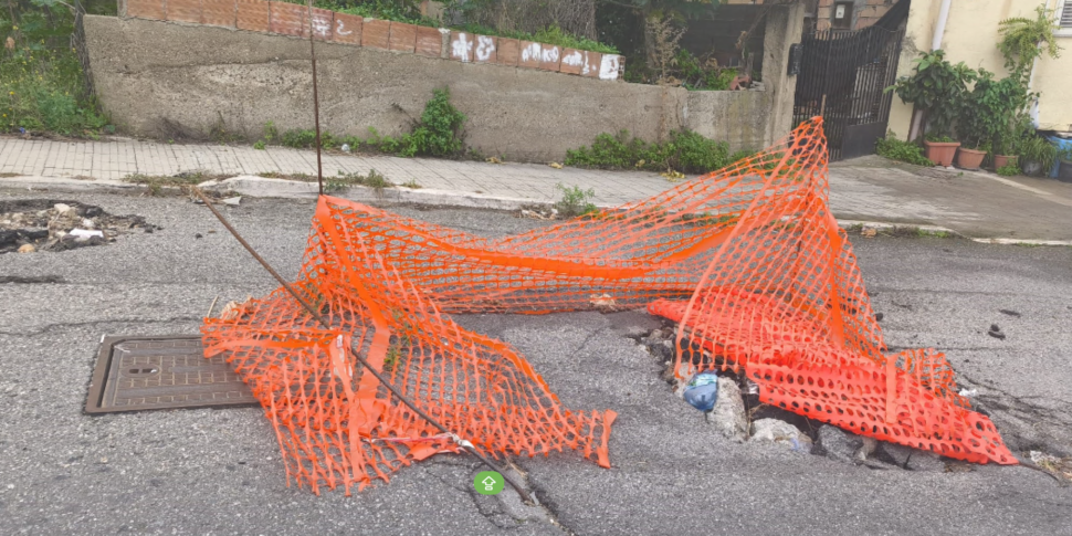 Reggio, strade dissestate in centro e in periferia, l’annuncio di fondi ...