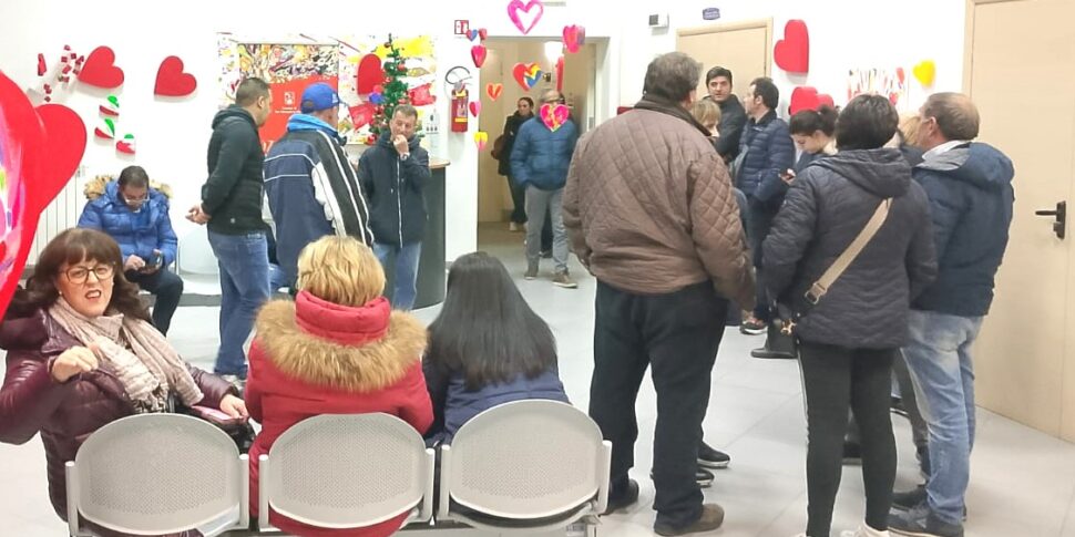 San Giovanni in Fiore, oltre 250 operai ex Giubbe Verdi attendono di ...