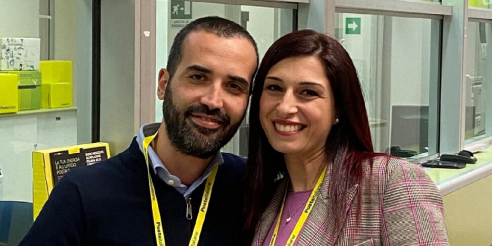 Nizza di Sicilia, tra pacchi e raccomandate c’era pure... l’amore. La ...