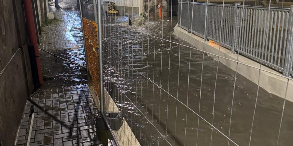 Messina, allagato il sottopasso di via Santa Cecilia: la pioggia ...