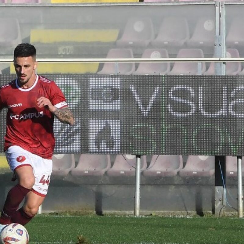 La Reggina prolunga con l’esterno Grillo: conservato il tridente ...