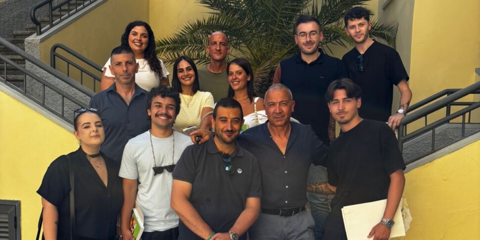 Poste Italiane: stabilizzazioni, mobilità e nuove assunzioni – la SLP ...