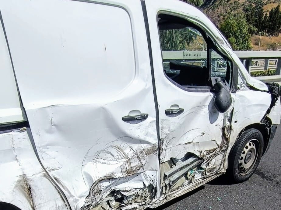 Tir si ribalta sulla Catania-Messina: code chilometriche e traffico ...