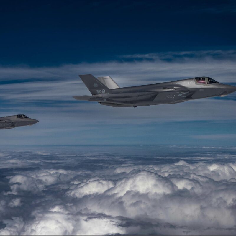 Guerra Russia-Ucraina: gli F-35 italiani respingono i jet di Mosca ...