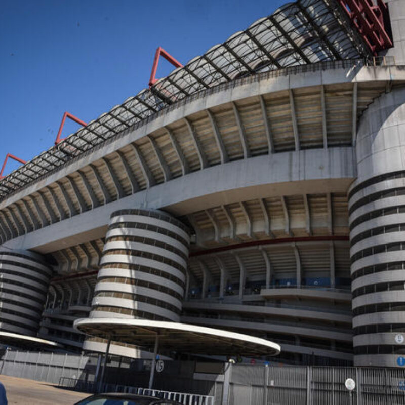 San Siro, via libera alla vendita: lo stadio verso la demolizione dopo ...