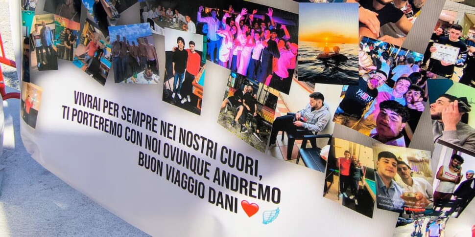 Messina, l'ultimo straziante saluto a Danilo Rando. Gli amici: "Vivrai ...