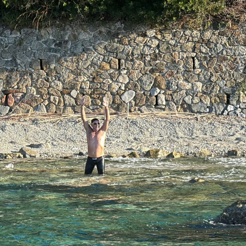 Stretto di Messina a nuoto: nuovo record per Walter D'Angelo con sette ...