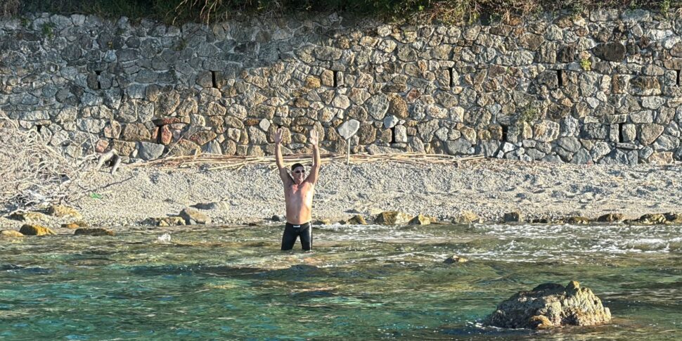 Stretto di Messina a nuoto: nuovo record per Walter D'Angelo con sette ...