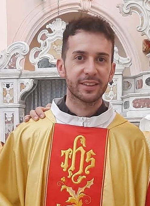 Lipari, dopo 52 anni la concattedrale ha un nuovo parroco: è don ...