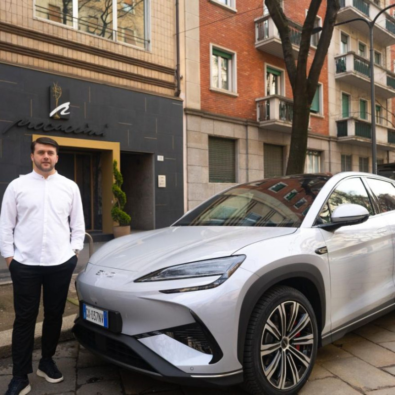 BYD celebra la prima Stella Michelin di Procaccini Milano - Gazzetta ...