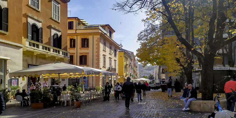 I commercianti di Cosenza attendono segnali da Palazzo dei Bruzi ...