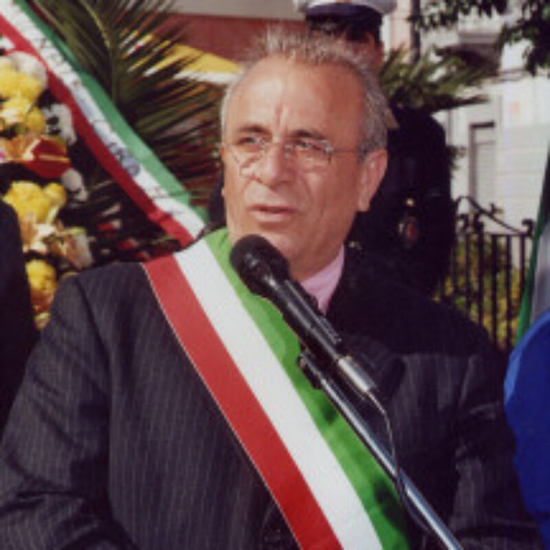 Cirò Marina in lutto, è morto Luigi Antonio Ruggiero: ex sindaco e uomo ...