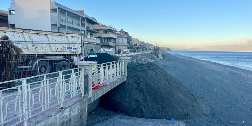 Furci Siculo, semaforo verde al ripascimento della spiaggia dopo il ...