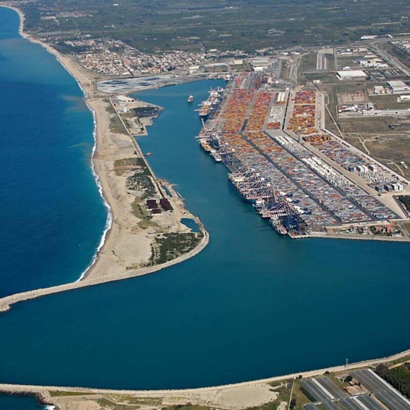 I guadagni d'oro della cocaina nascosti al Fisco: la GdF scova 7 ...