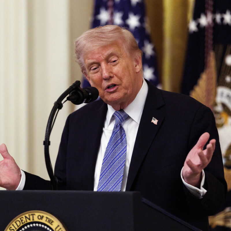 Trump attacca l’Italia: “Non c’era quando ne avevamo bisogno. Spostare ...